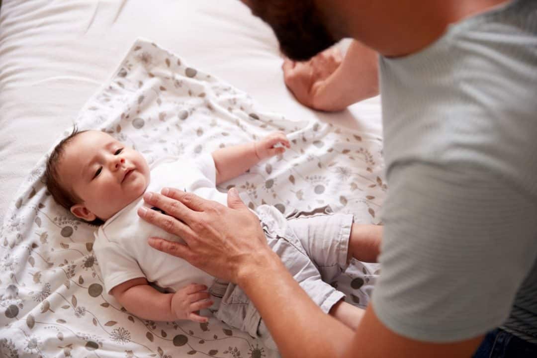 Vaterschaftsurlaub: Papa in Elternzeit - Mütterberatung