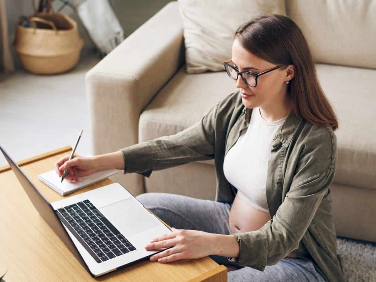 Beckenendlage: Dreht sich das Baby noch & wann Kaiserschnitt?